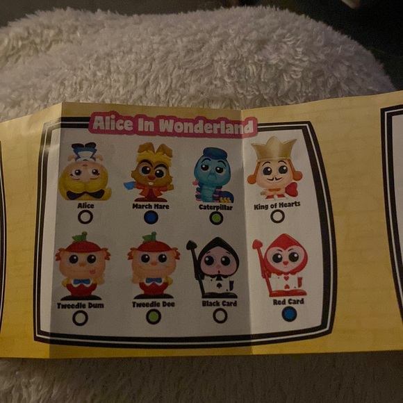 Disney | Toys | Disney Doorables Alice Series 8 Common | Poshmark